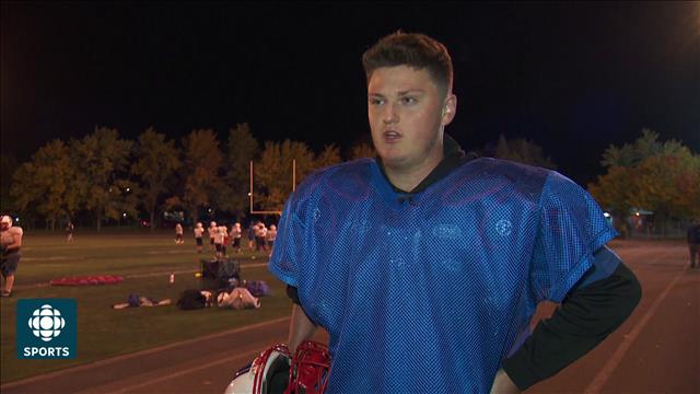 Jouer au football avec un seul bras, la détermination d'Ulrik Hlibchuk ...