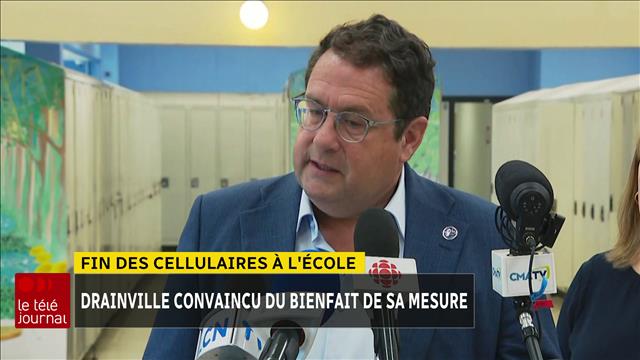 La fin des cellulaires à l'école | Radio-Canada