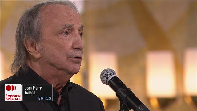 Funérailles de Ferland : hommage de Claude Dubois | Radio-Canada