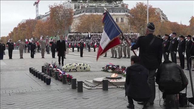 Jour du Souvenir : une tradition soulignée à l'international | Le ...